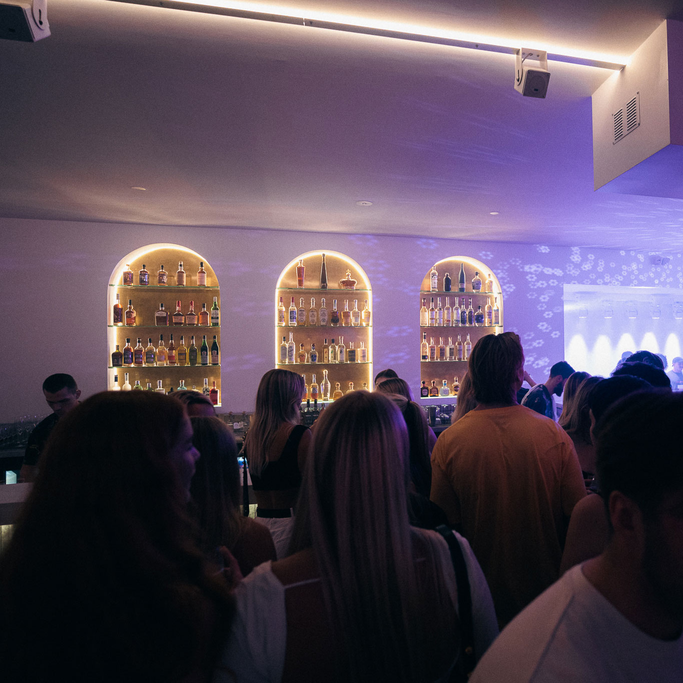 Humber, Halfway & Heyday - Bars in Wollongong, Nightclubs, Events - HHH